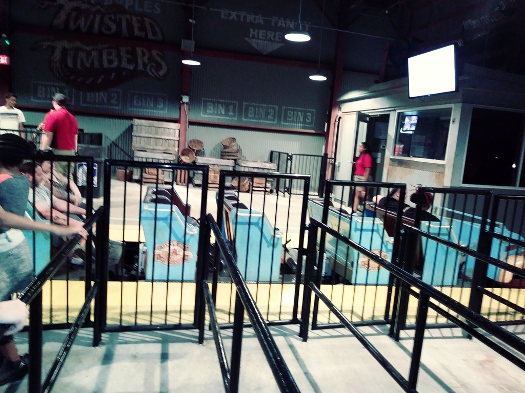 Review: Twisted Timbers at Kings Dominion – Coaster Critic