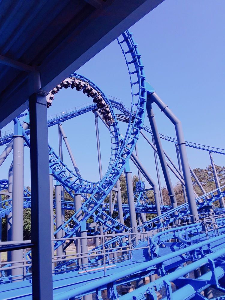 Review: Blue Hawk at Six Flags Over Georgia – Coaster Critic