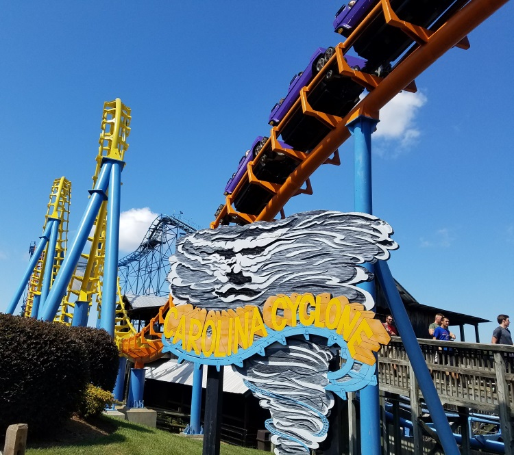 Review: Carolina Cyclone at Carowinds – Coaster Critic