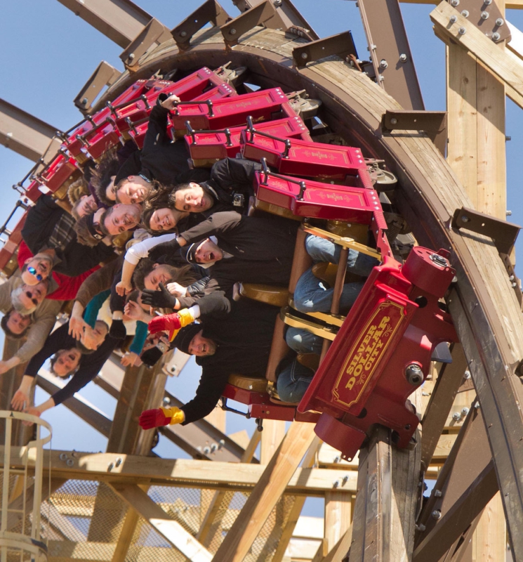 Showdown: Iron Rattler vs. Outlaw Run – Coaster Critic