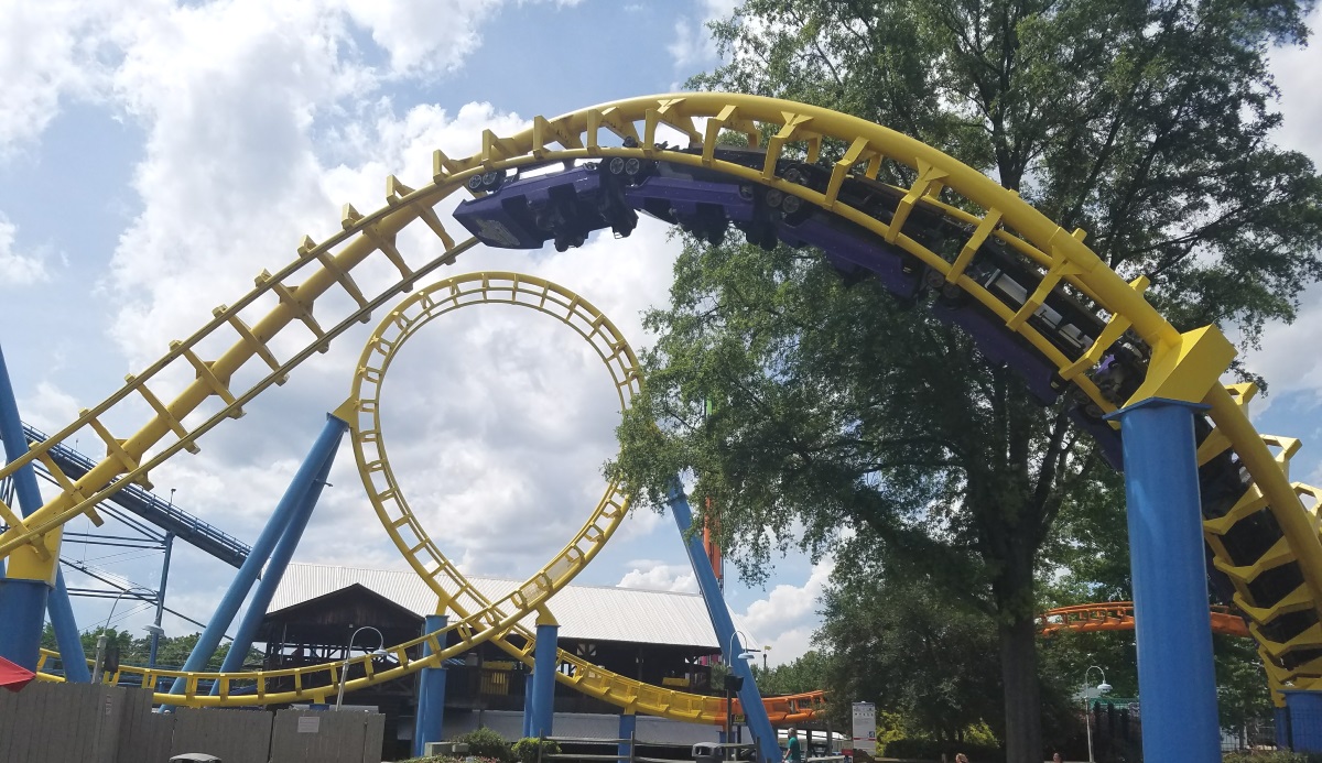 Review: Carolina Cyclone at Carowinds – Coaster Critic
