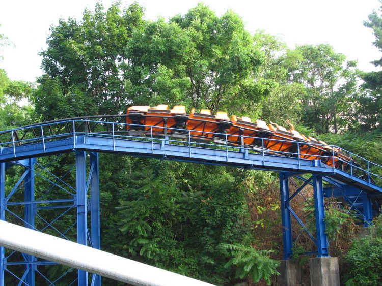 Review: sooperdooperLooper at Hersheypark – Coaster Critic