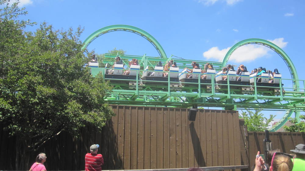 Review: Shock Wave at Six Flags Over Texas – Coaster Critic
