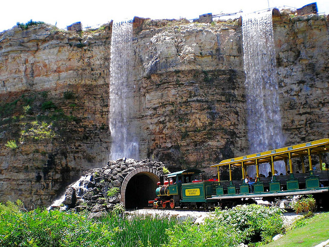 10 Most Beautiful Theme Parks on The Seasoned Pros List Show – Coaster ...