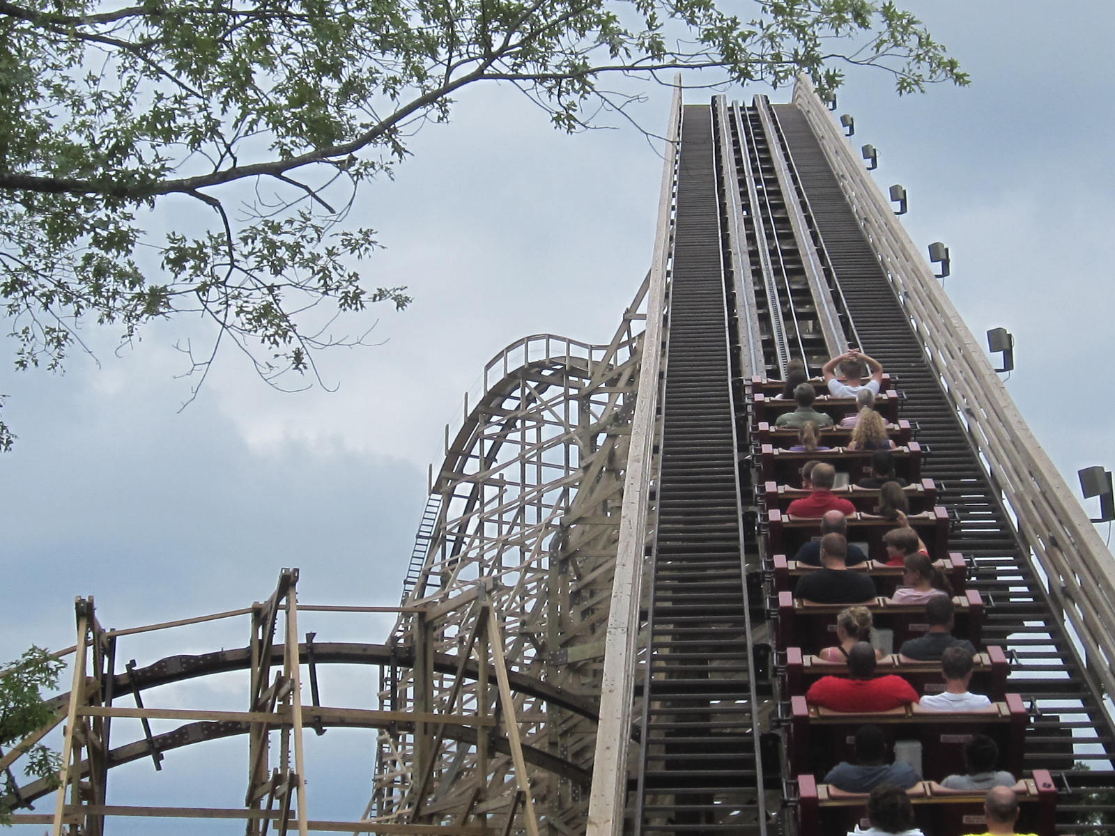 Showdown: Iron Rattler vs. Outlaw Run – Coaster Critic