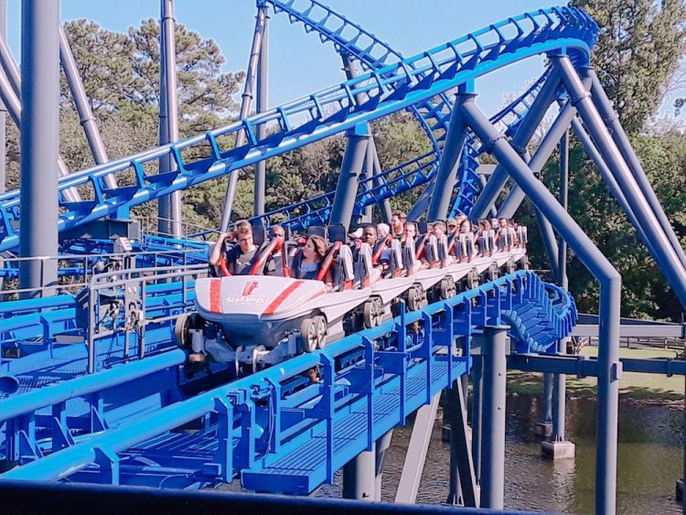 Review: Blue Hawk at Six Flags Over Georgia – Coaster Critic