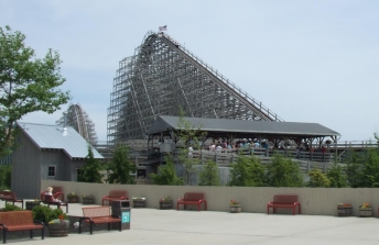 Shivering Timbers @ Michigan’s Adventure | Coaster Reviews – Coaster Critic