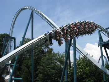 Montu vs. Alpengeist | Roller Coaster Showdowns – Coaster Critic