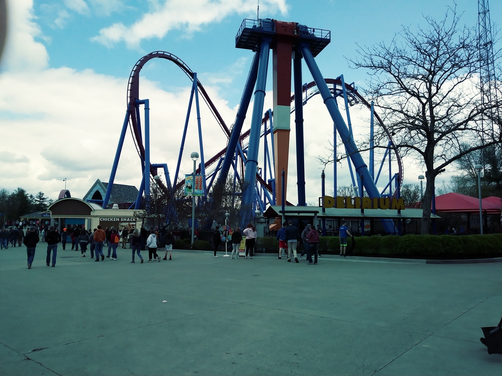 Review: Banshee at Kings Island – Coaster Critic